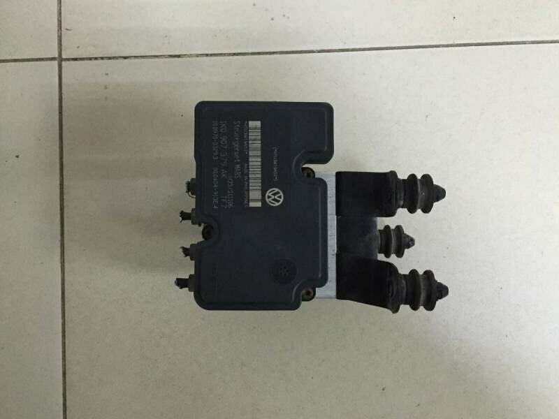 Блок ABS насос Volkswagen Jetta 5K 2011 кат.номер: 1K0614117TBEF 1K0907379AK 1K0614117T