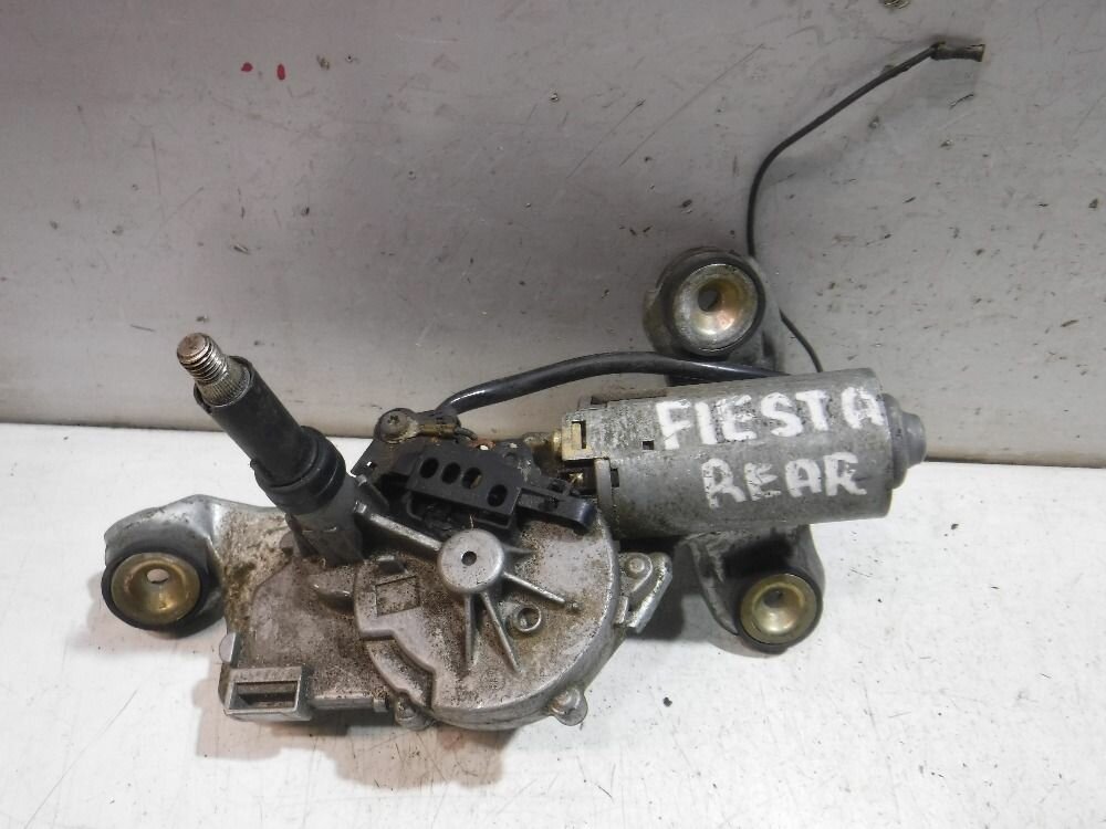 Моторчик стеклоочистителя задний Ford Fiesta IV