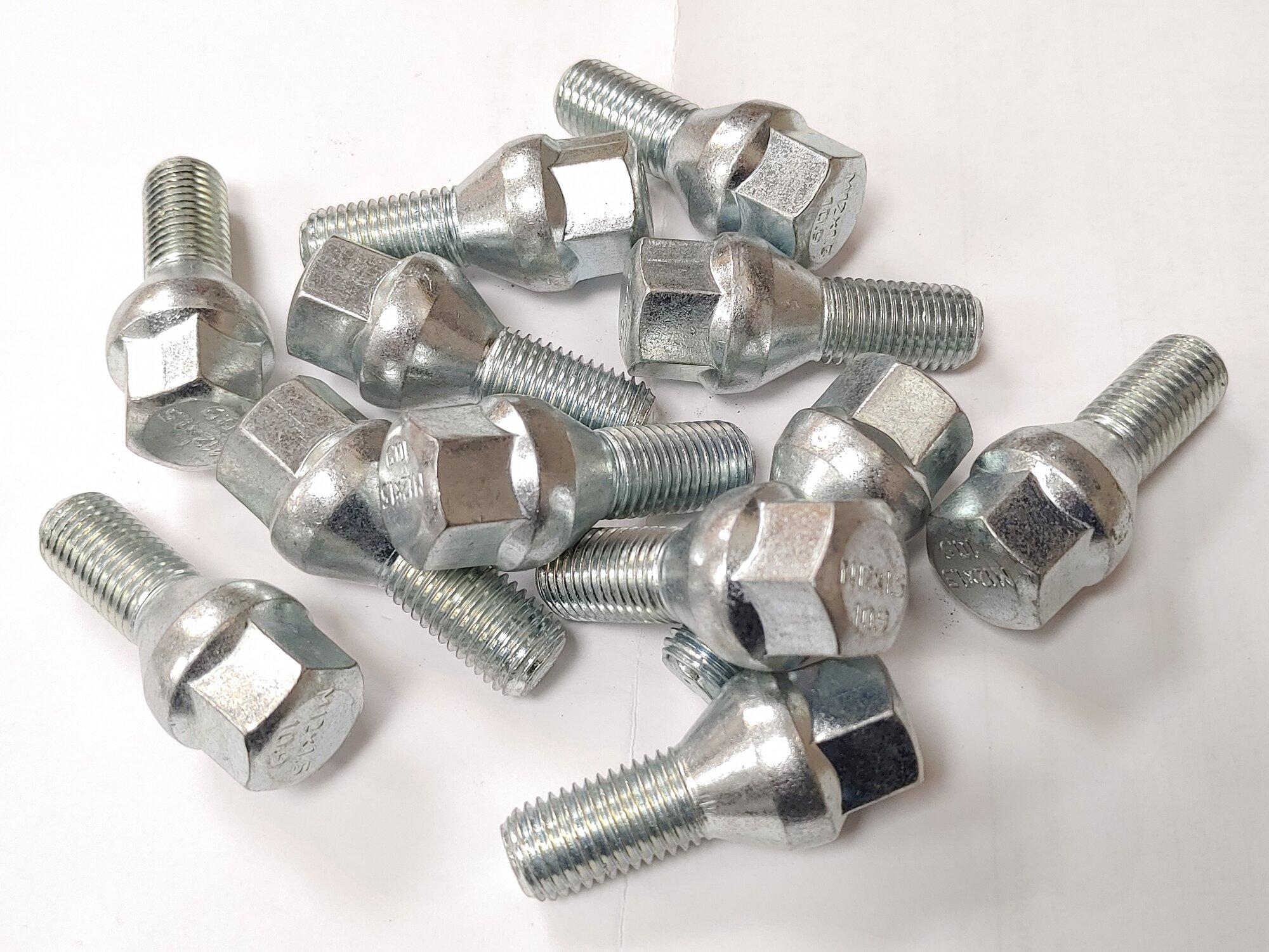 12 шт! Болт колесный высокопрочный М12х1,5 22 мм, Россия, для штампованных дисков Renault, Lada Vesta, X-Ray, замена 402222121R, 8450009890,7703003007