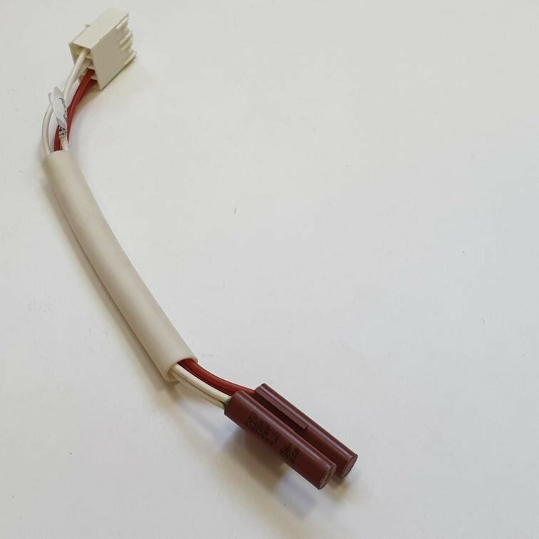 Датчик температуры (термостат, термопредохранитель, сенсор) морозильной камеры для холодильника Beko, Blomberg 4919820100