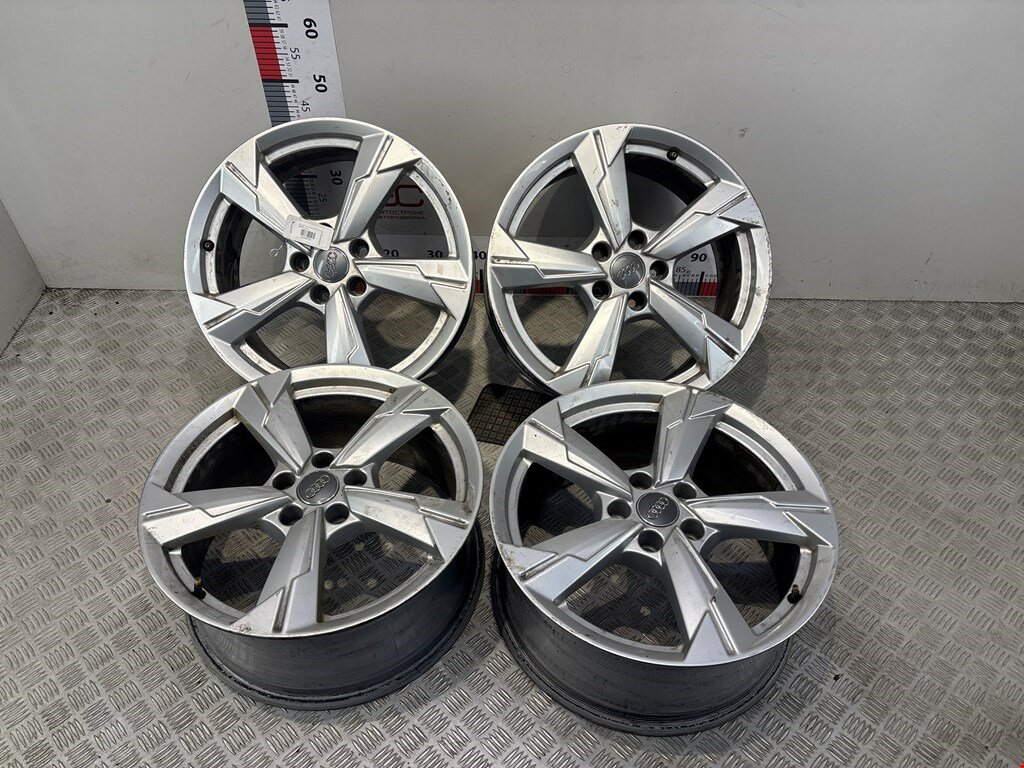 Диск литой Audi A6 C8 4K0601025D арт. 2208741