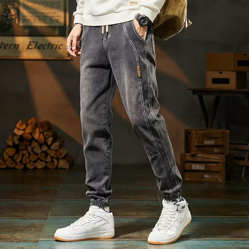 Мужские джинсы Чистый цвет Корейский свободный повседневный брюк с нашивкой халенский стиль