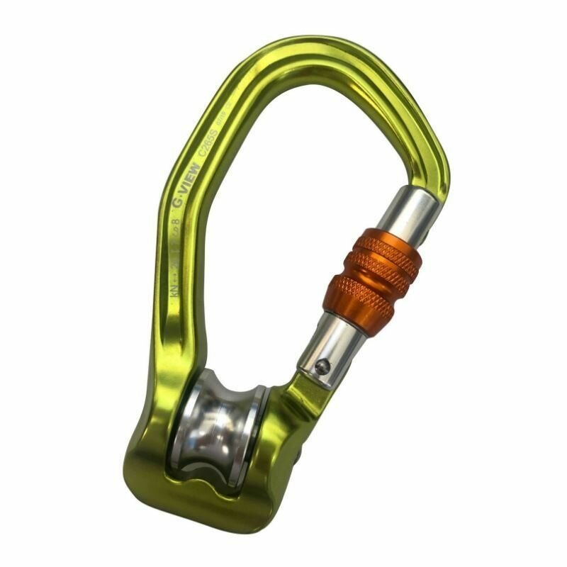 Пингвин с карабином TechRome, катается на роликах и выжигает сцепление