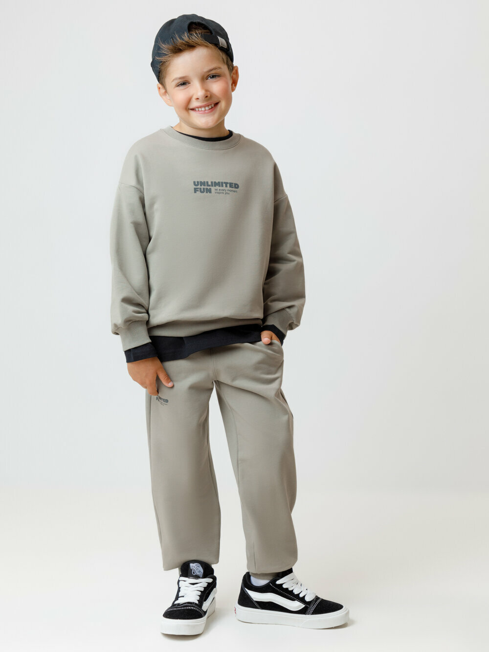 Брюки спортивные МП 400880/оливковый 0209