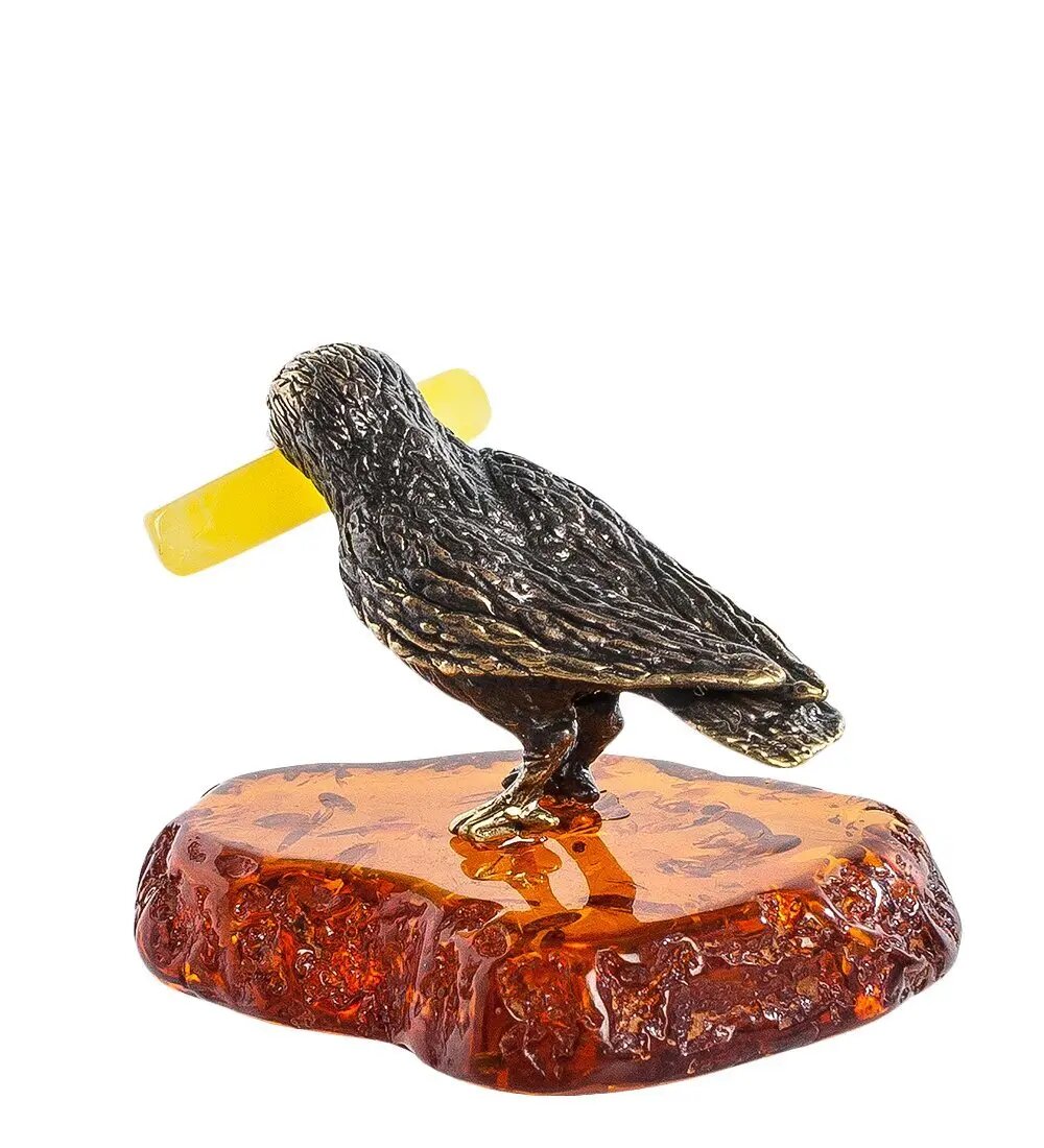 AM- 242 Фигурка «Ворона с сыром» (латунь, янтарь)