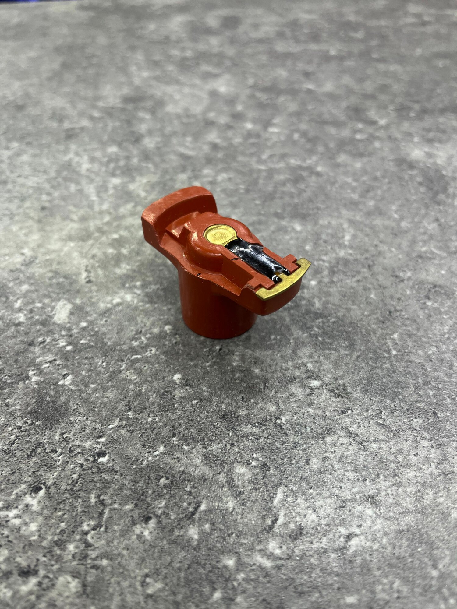 Бегунок распределителя зажигания AUDI/VW/Mercedes/BMW/OPEL