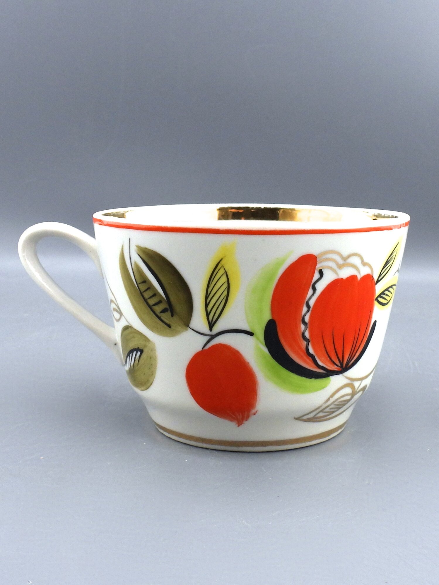 Чайная чашка физалис фарфор Полонное 1960-1970-е гг