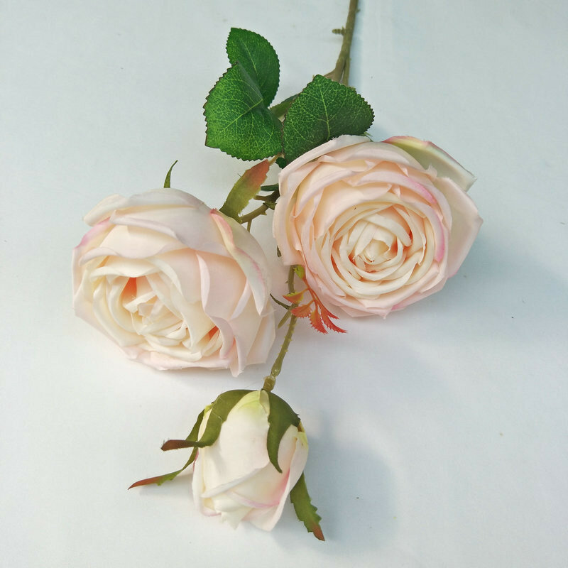 Bouquet iskusstvennyh roza iz shifona elegant for svadba i dom, svetlo rozovy