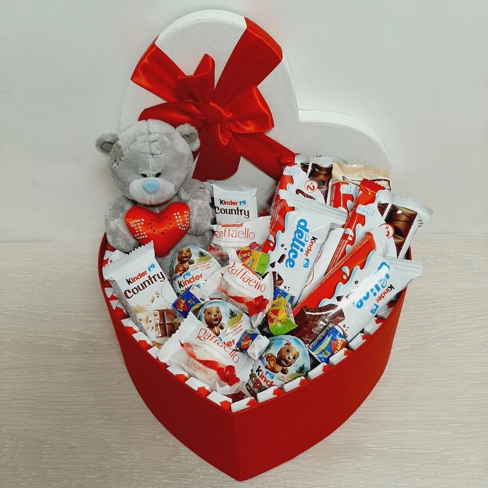 Подарочный набор LAKRES "Воздушный поцелуй", киндеры и мягкая игрушка