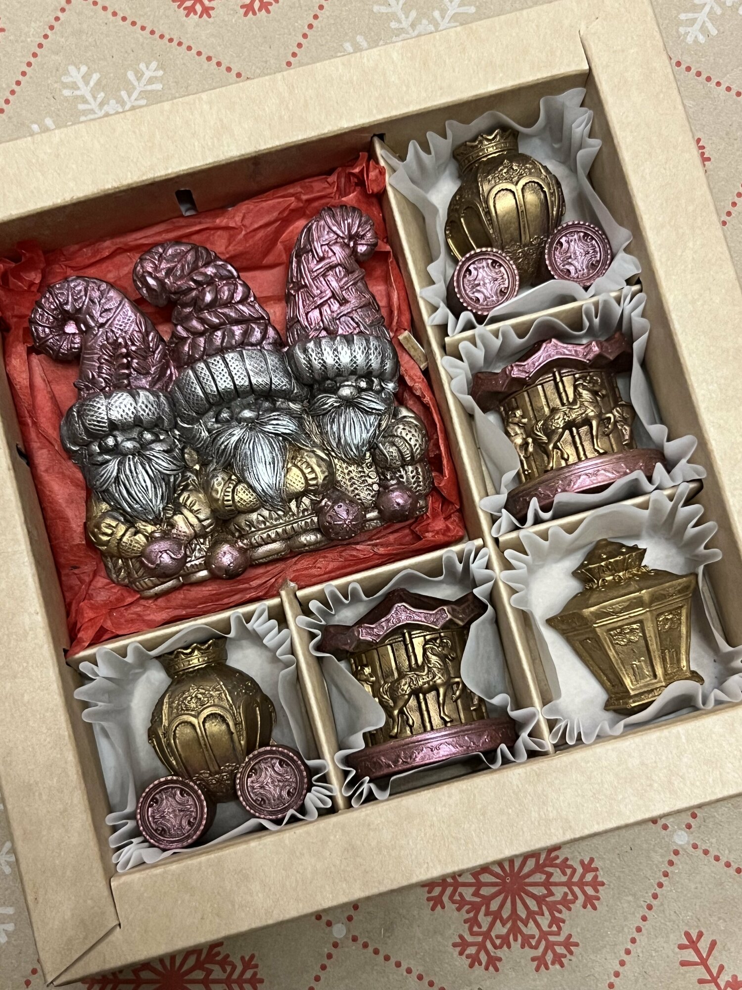 Шоколадный набор "Конфеты на новый год" №168 , темный шоколад, ручная работа