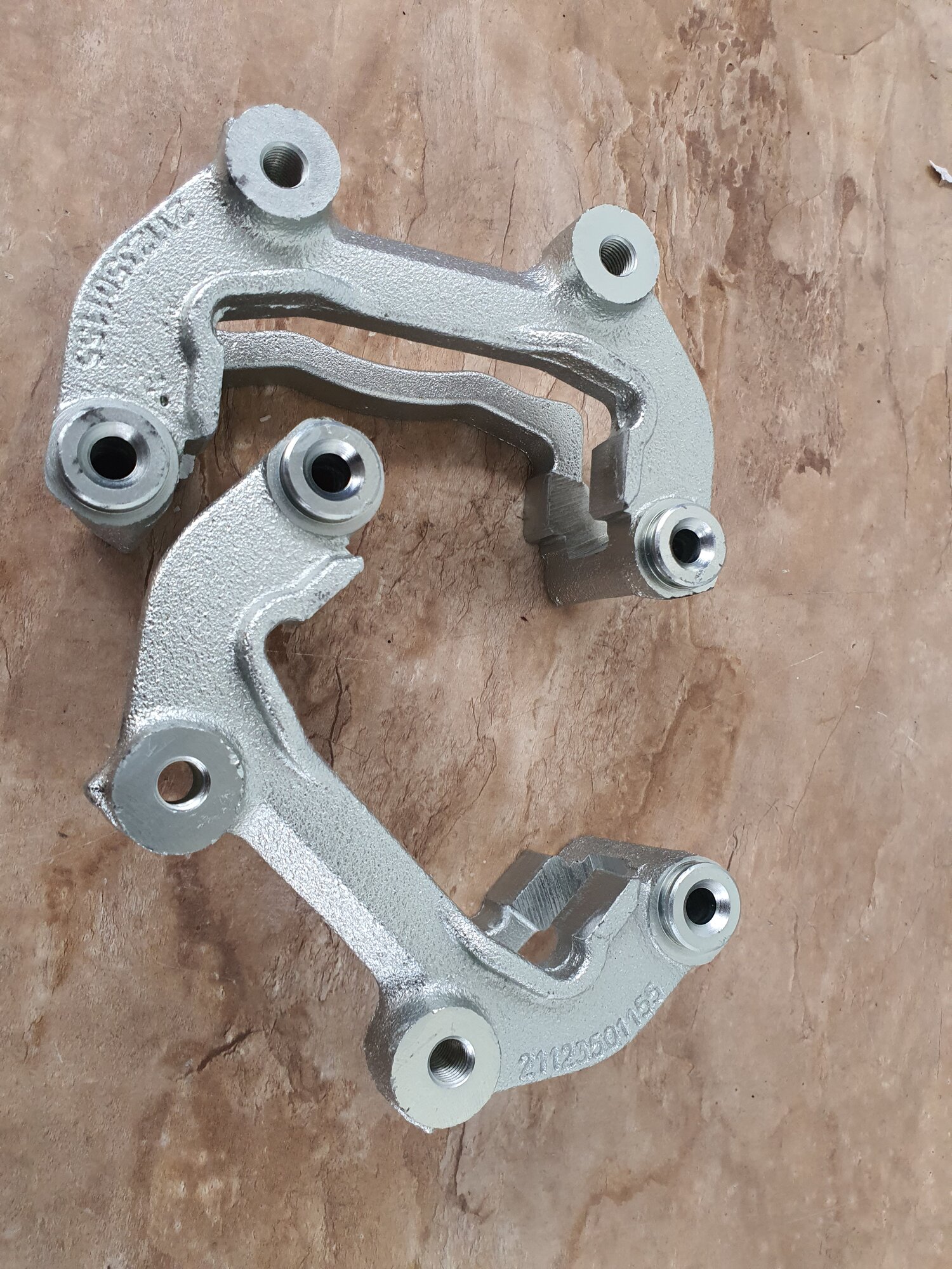 Скобы Супортов R 14 Ваз Лада 2110 2112 2111 2114 2115 Приора Калина Гранта и тд.2 Штуки пара.