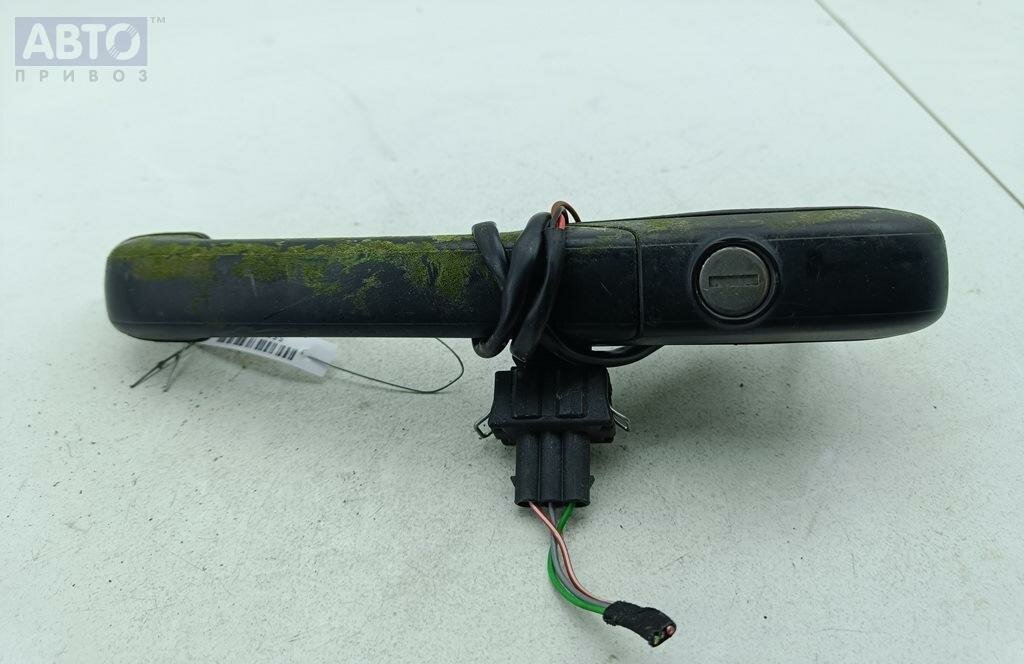 Ручка двери наружная передняя правая Volkswagen Passat B4