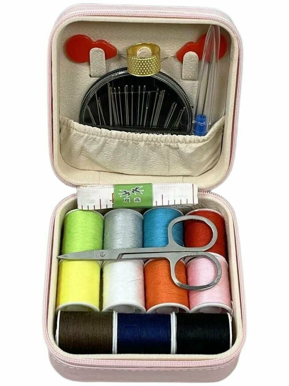 Швейный набор "Дорожный", пенал, розовый, 11 катушек, 30 иголок, 2 нитевдевателя
