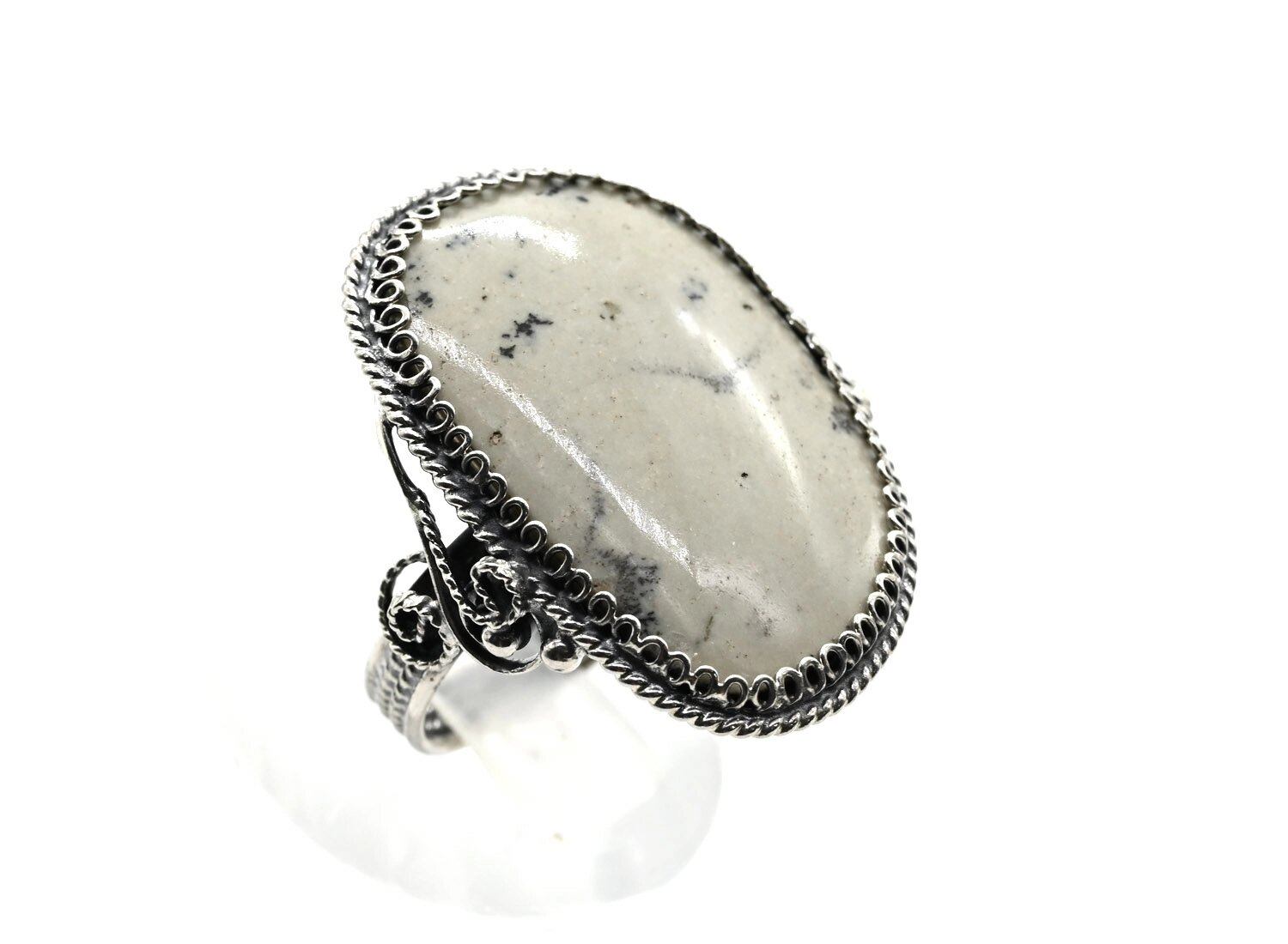 Кольцо, яшма