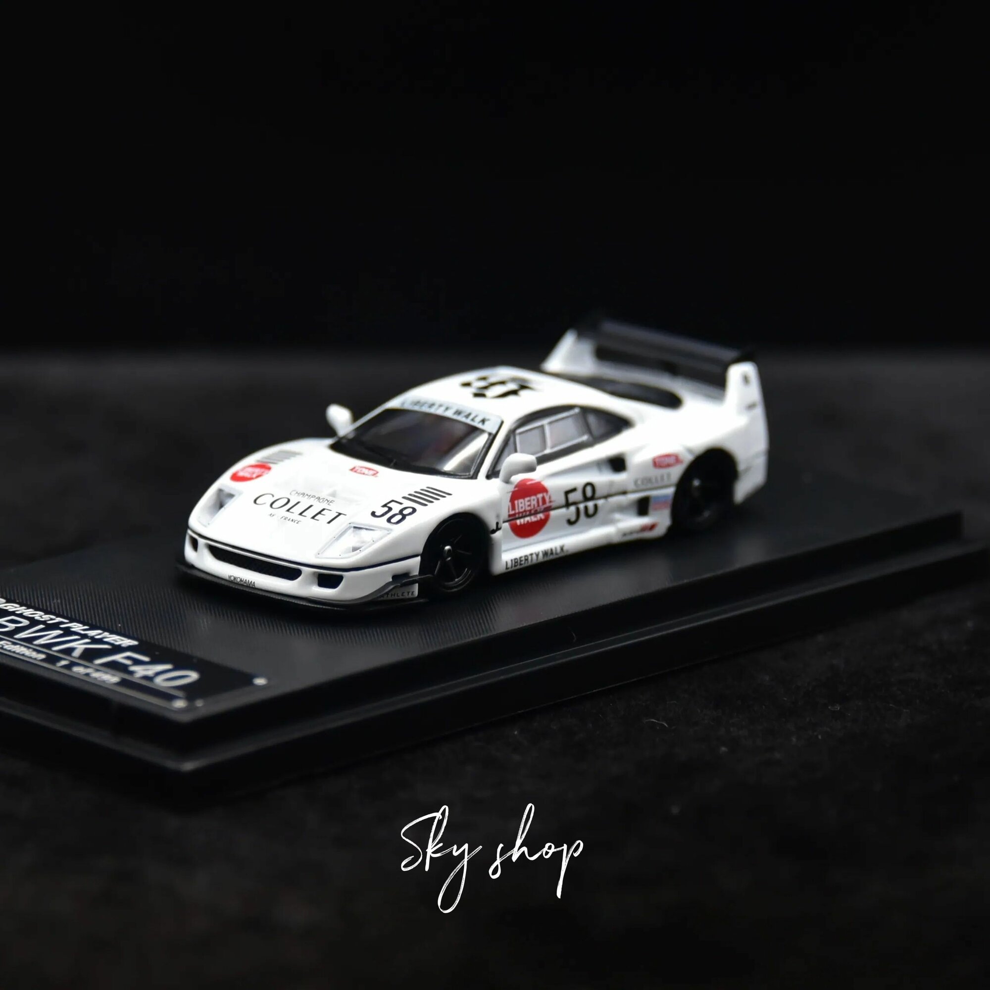 Машинка Ghost Player x Street Weapon SW 1:64 LB-Works Ferrari F40 #58
