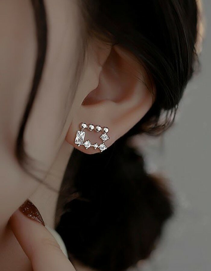 Серьги пусеты, циркон