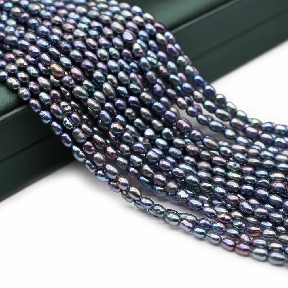 Натуральный речной жемчуг на нити для DIY украшений, готовая заготовка (бусины 3-4мм, длина 36см)