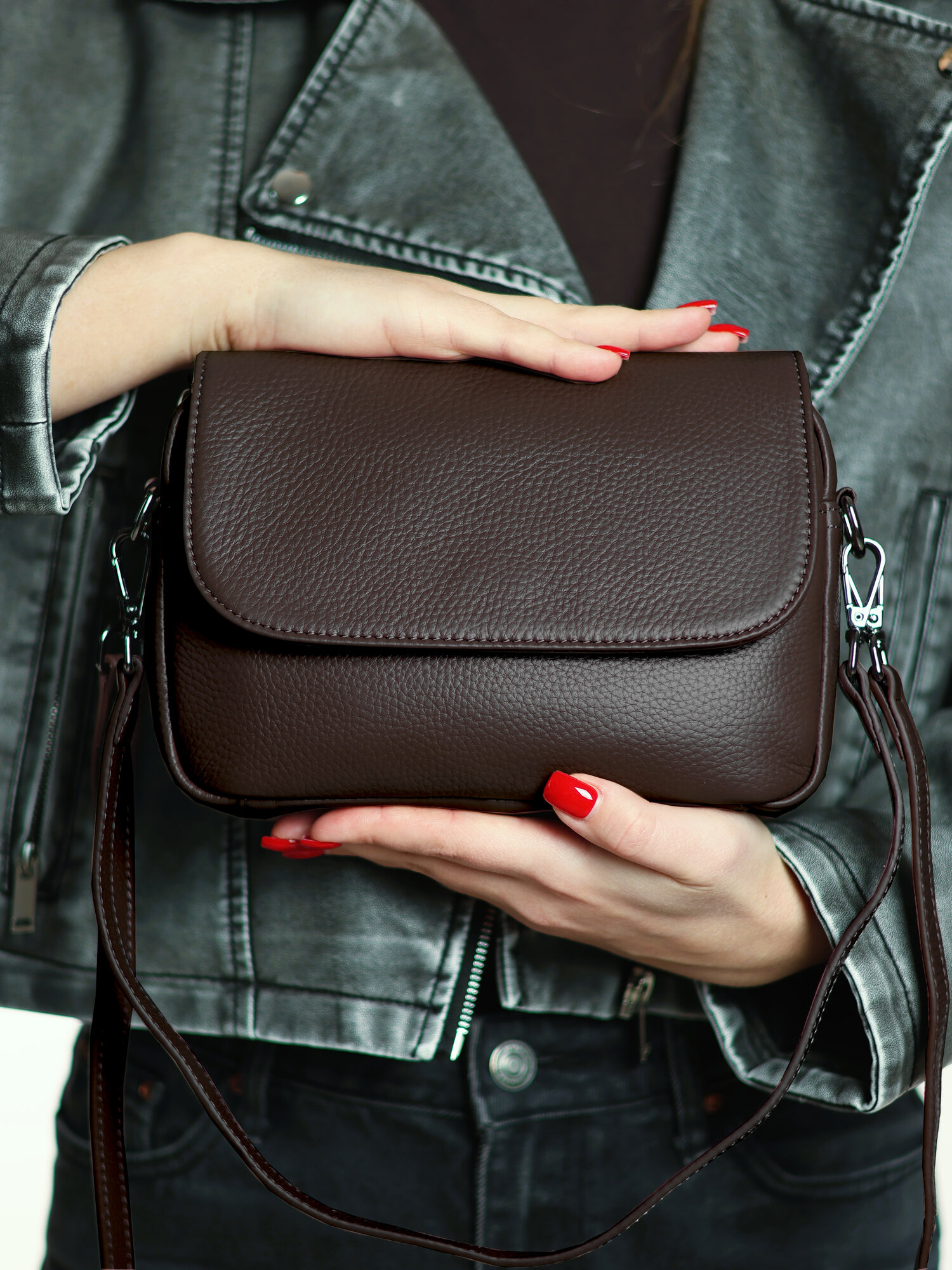 Сумка кросс-боди  МариОль с клапаном