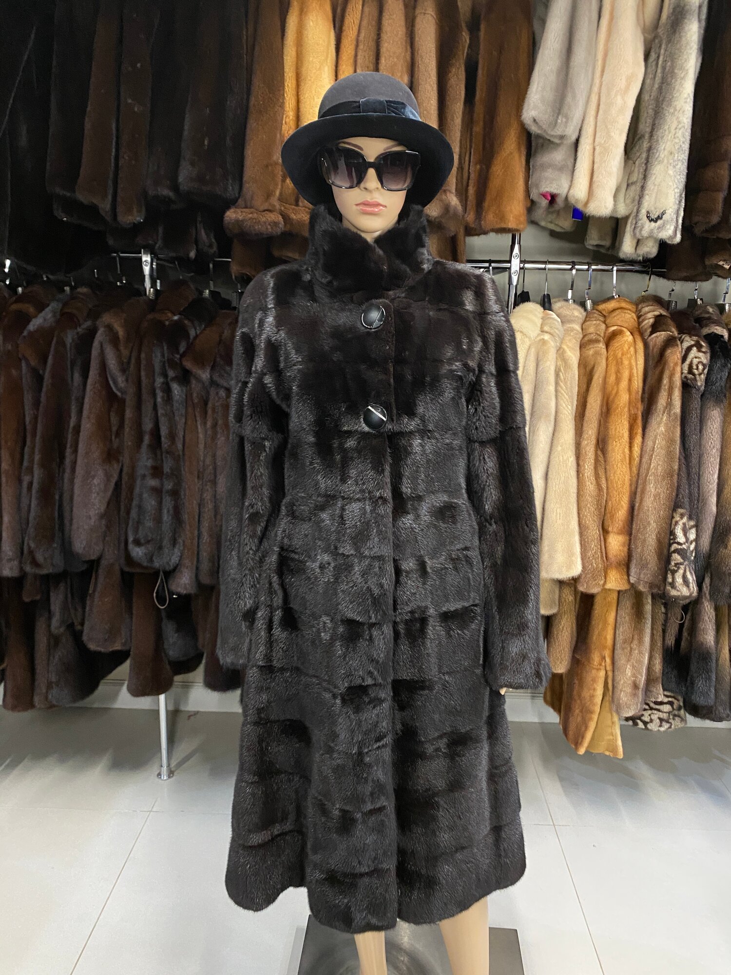 Шуба. Норка. Натуральная. Стильная 42- 44 р.