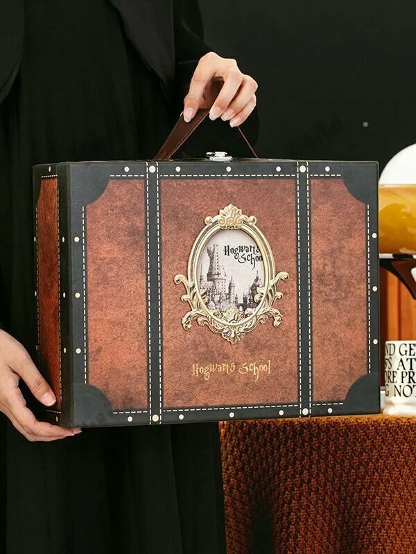 Коробка, туба подарочная