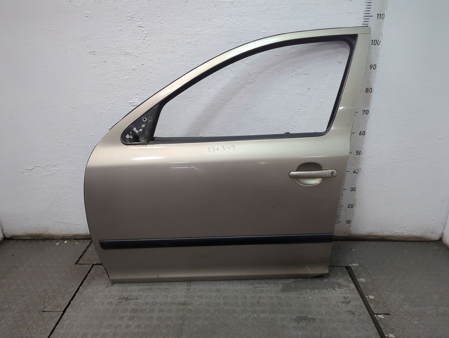 Дверь боковая (легковая) левая передняя Skoda Octavia (A5) Б/У