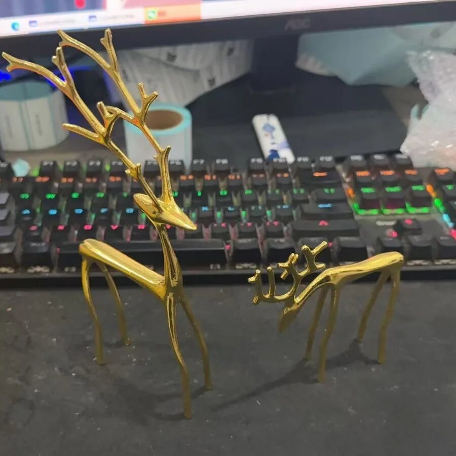 MOONBIFFY Черные статуи оленей из металла 1 SET Gold