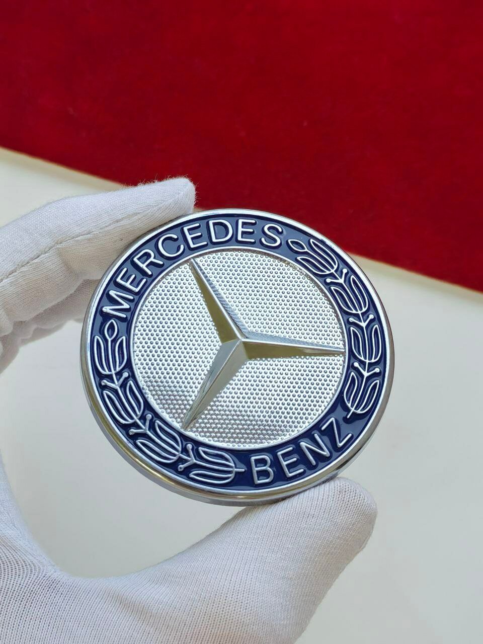Значок Мерседес на капот 56мм , эмблема Mercedes 1шт.