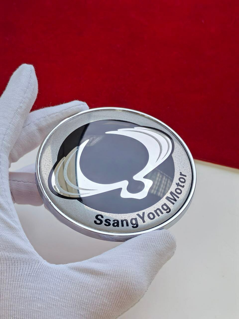 Эмблема на решетку 7,7 см для Саньенг логотип для SsangYong 1 шт.