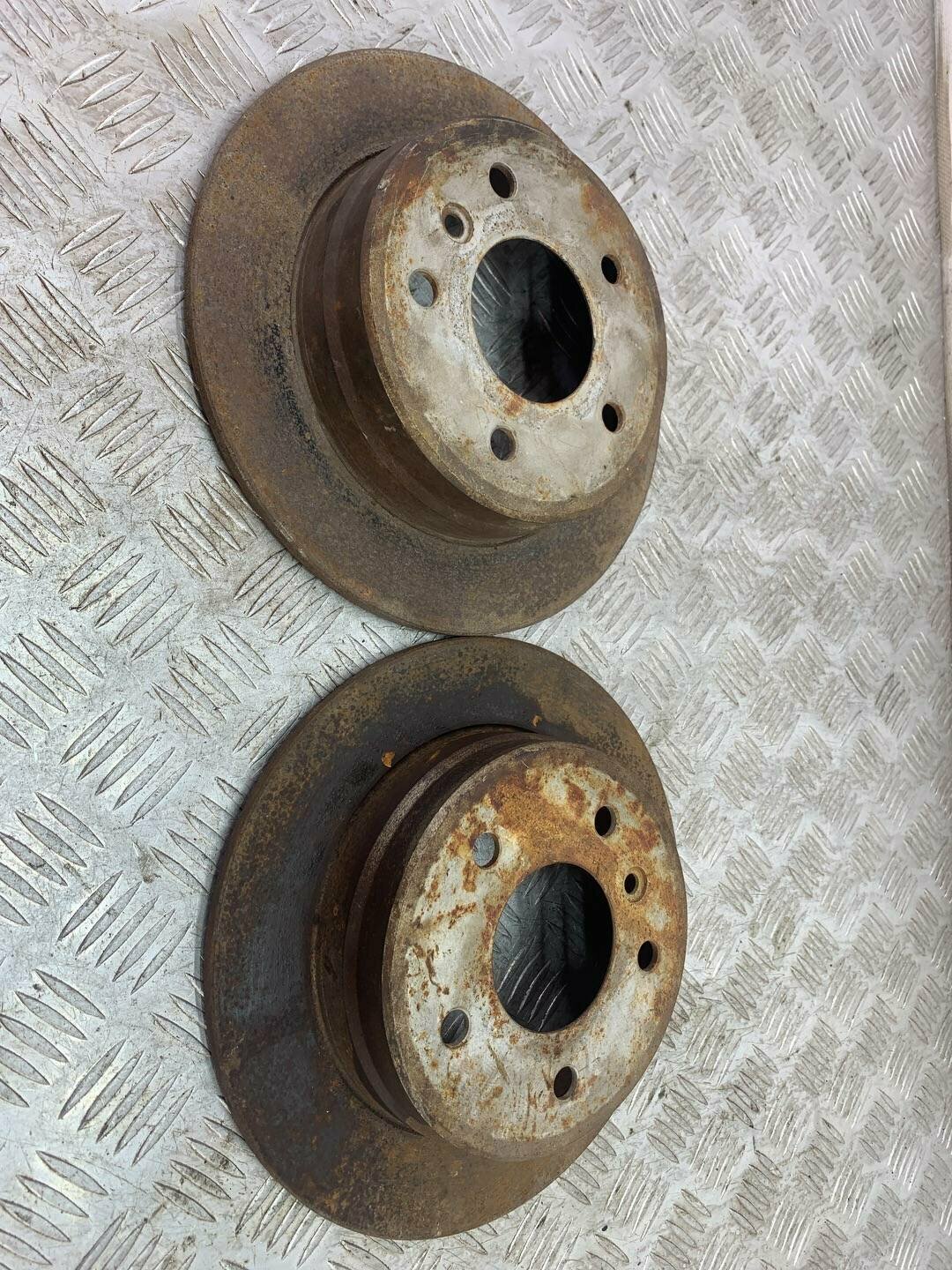 Диск тормозной задний Mercedes-Benz A W168 W168.031 2001 BS7810C