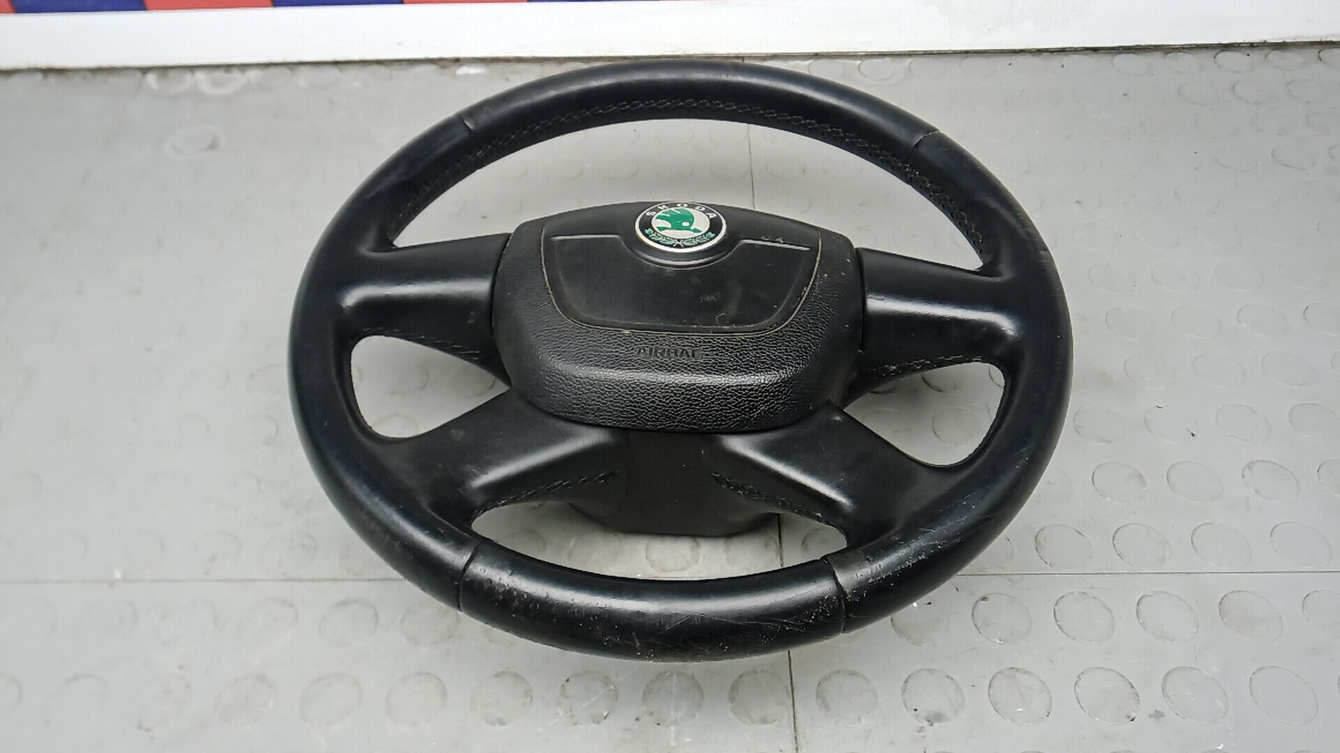 Руль SKODA FABIA 2, Номер 3T0419091G