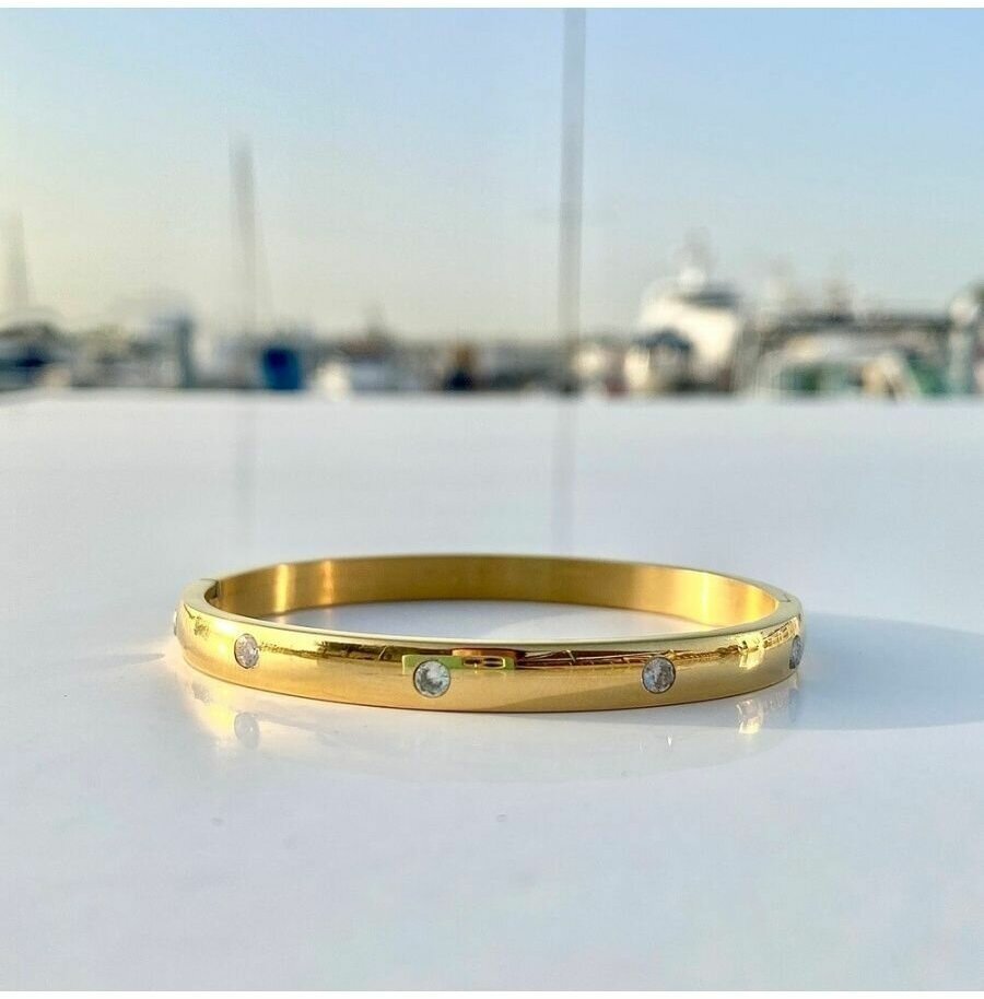 Жесткий браслет, фианит