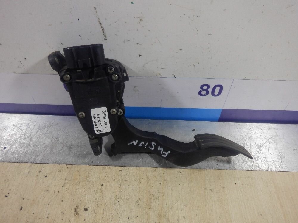 Педаль газа Mazda 2 2S619F836AA