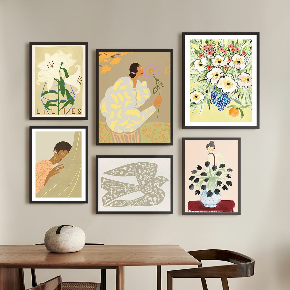 Постеры 6 шт на стену для интерьера "Галерея девушки и цветы"