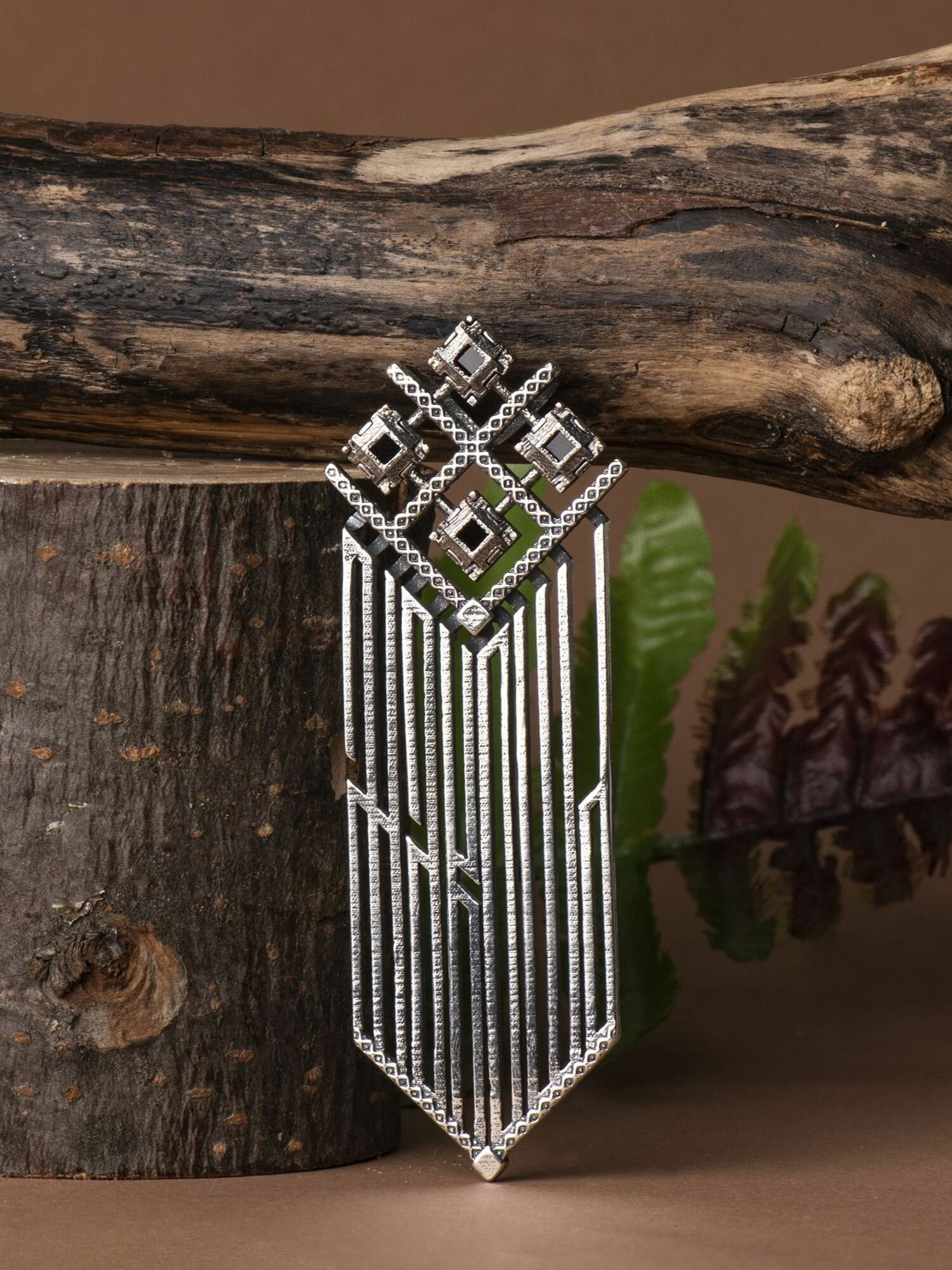 Славянский оберег, подвеска Сила Предков, серебро, 925 проба, чернение, гранат