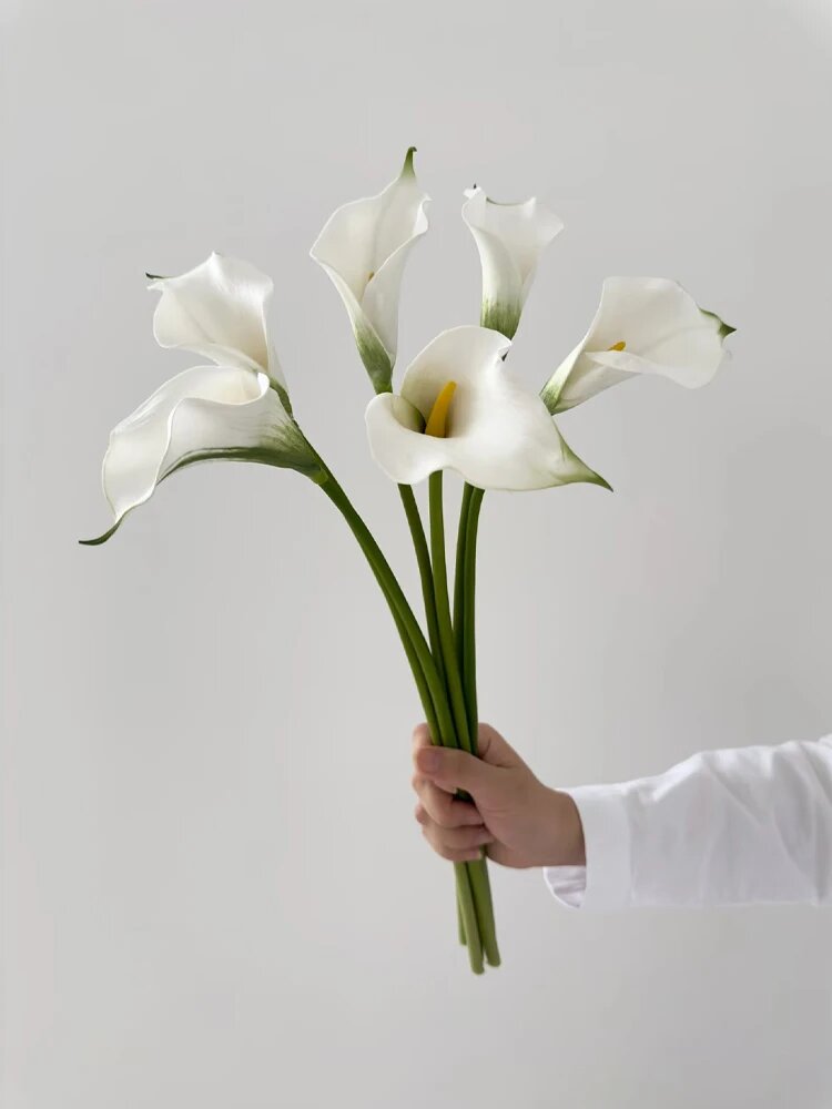 Букет из 6 белых искусственных калл Ева Белый, White Calla