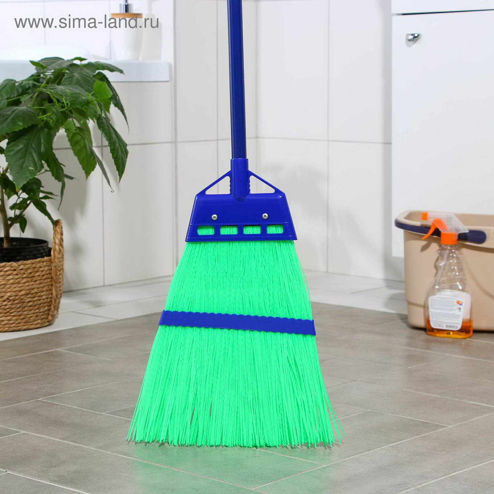 Метла пластиковая 138x26 см, металлический черенок, цвет: зелёный