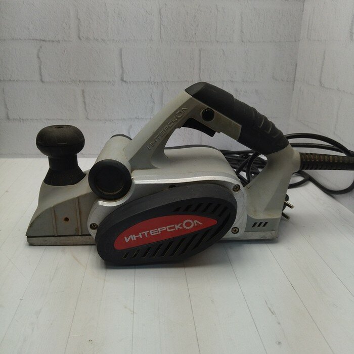 Электрорубанок Интерскол Р-102 /1100ЭМ