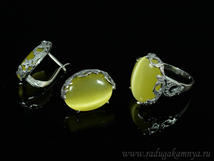 Комплект бижутерии: кольцо, кошачий глаз