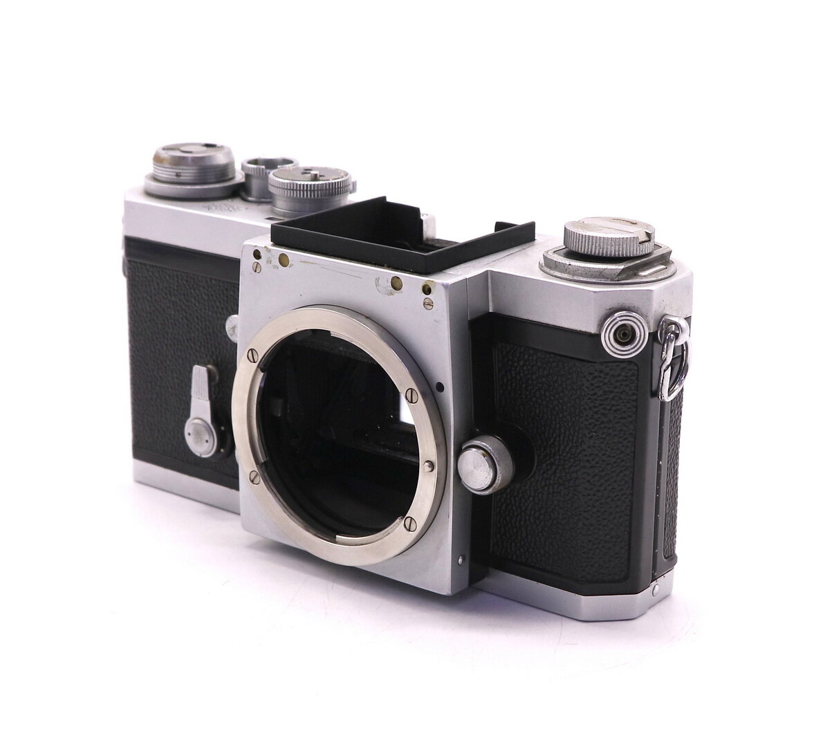 Зеркальный пленочный фотоаппарат Nikon F body