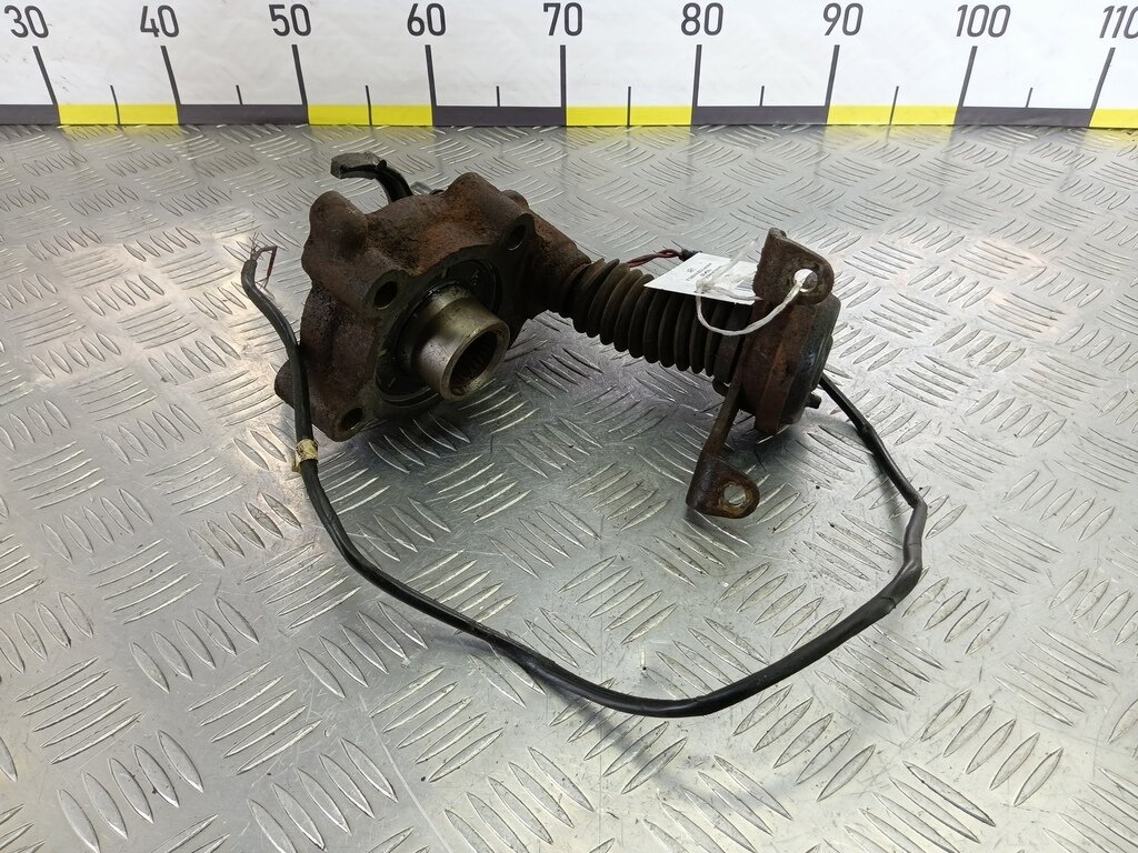 Муфта включения переднего привода Б/У для MITSUBISHI PAJERO III рестайлинг (2002—2006) MR453791