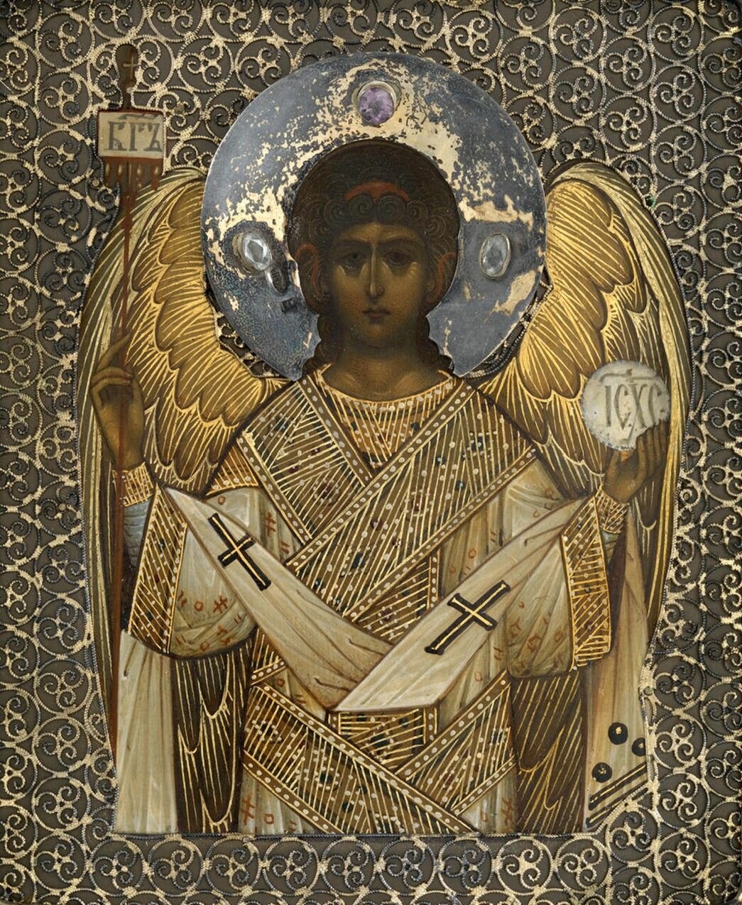 Архангел Михаил деревянная икона на левкасе (19 см)
