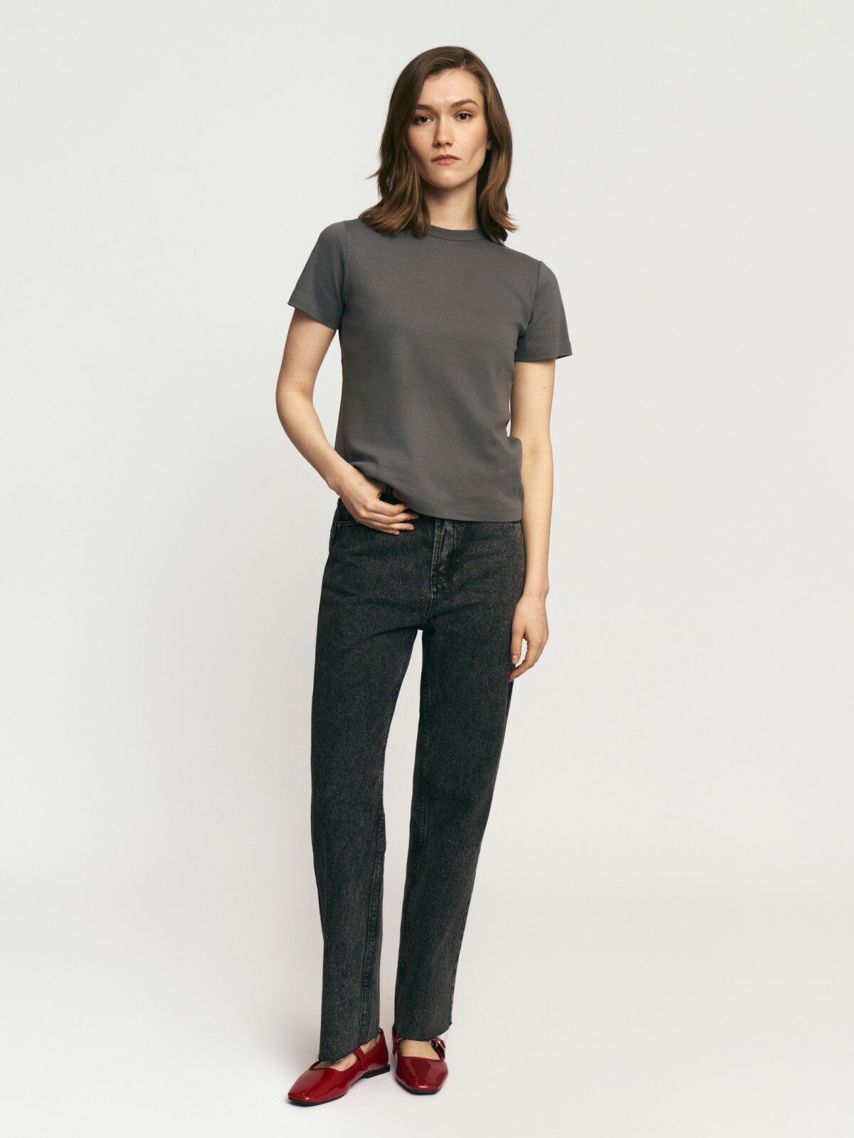 Джинсы трубы 