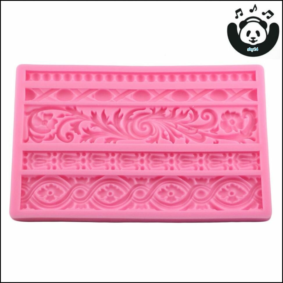 Эксклюзивная форма из глины для декора тортов украшается ажурным бордюром с цветком ротанга