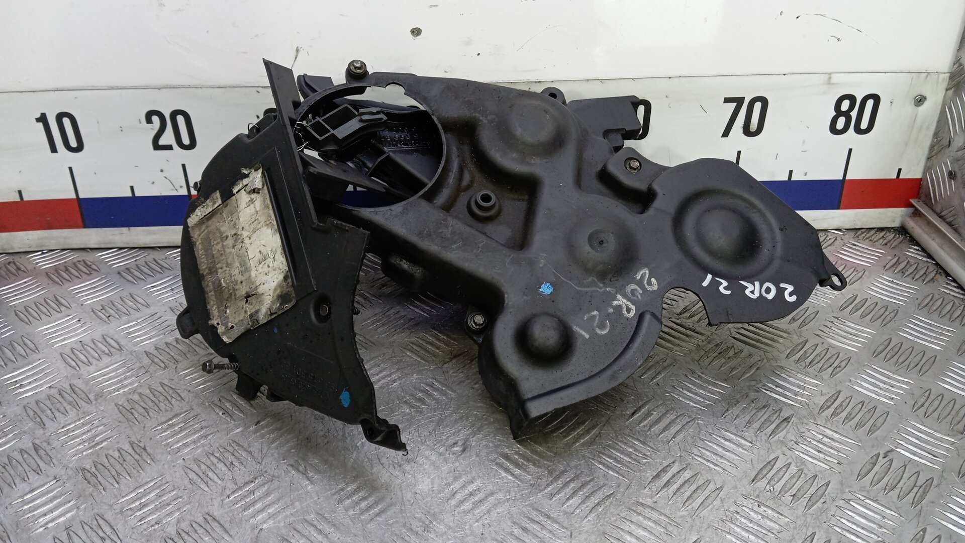 Крышка коленвала передняя дизельная PEUGEOT 3008 1