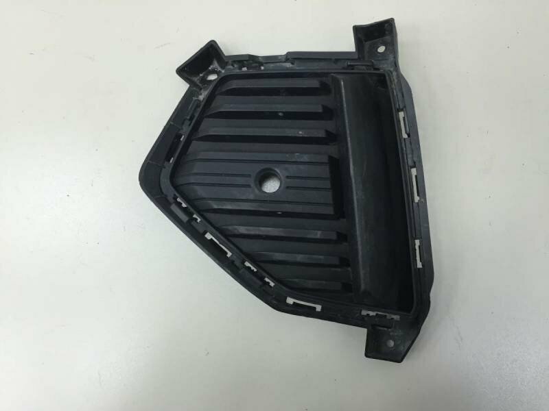 Накладка переднего бампера левая Geely Okavango 2023 кат.номер: 8894674956