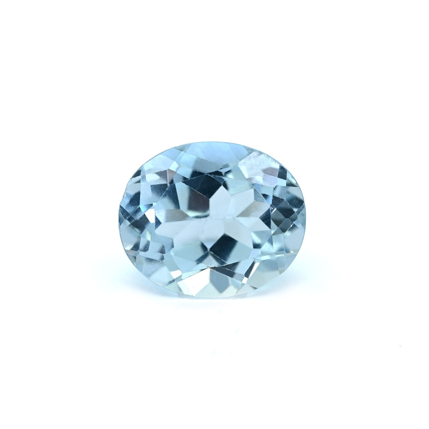 Кабошон из голубого топаза овал граненый 10*12мм, 6ct
