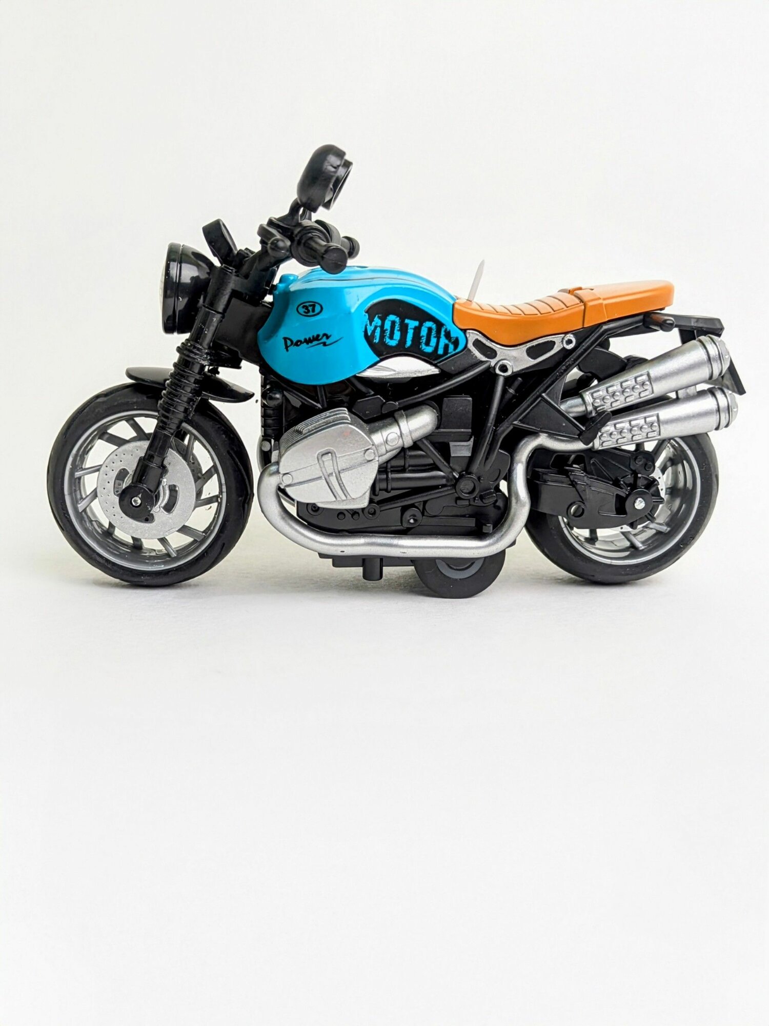 Мотоцикл игрушка , спортбайк , звуковые и световые эффекты ,14 см длина