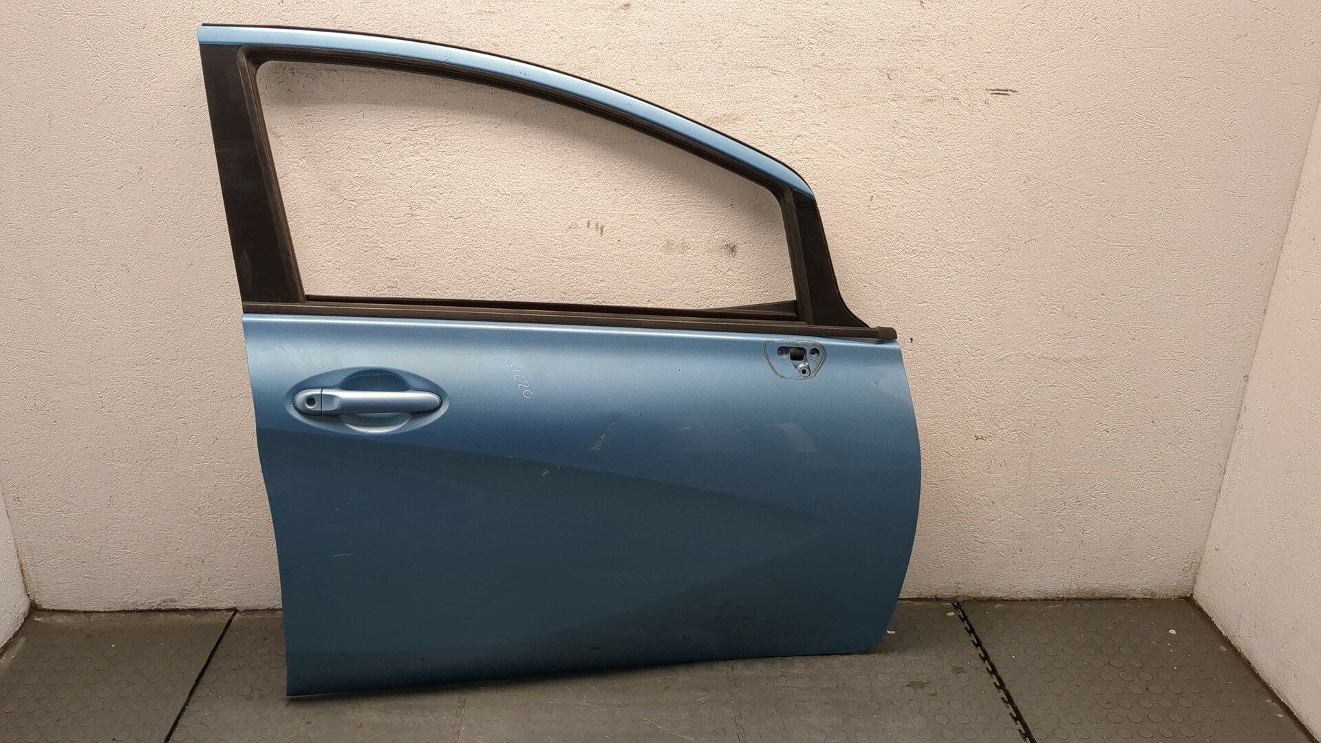 Дверь боковая (легковая) правая передняя Nissan Note E12 Б/У