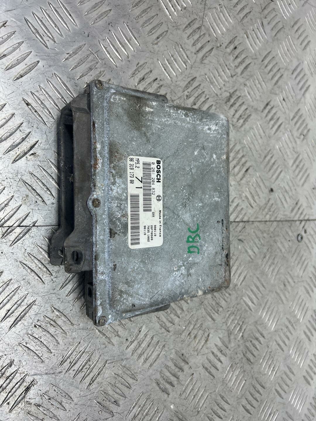 Блок управления двигателем Citroen Xantia рест. 1999 0261204832