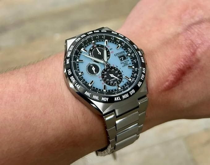 Наручные часы Eco-Drive